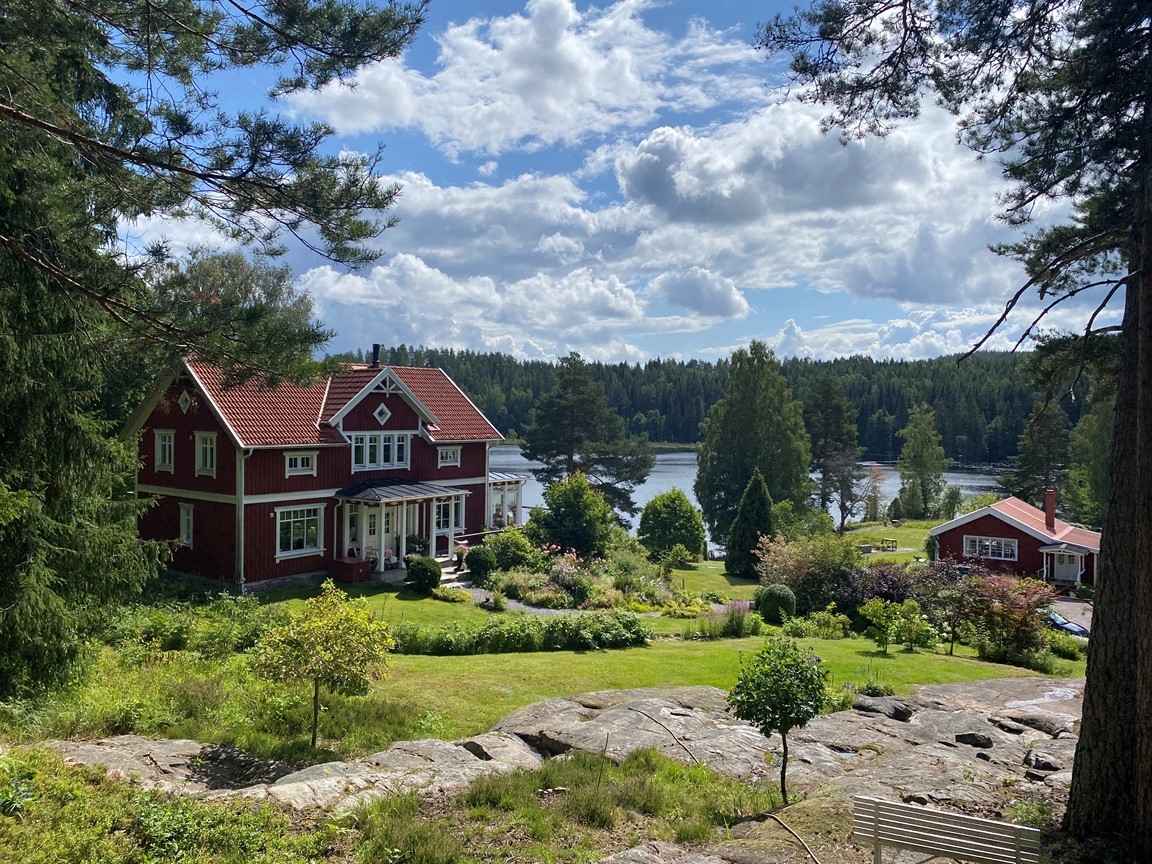 Tjärnmyra, Stömne - Riksförbundet Svensk Trädgård
